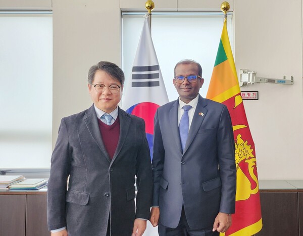 Saemaul Foundation President Lee Meets with Sri Lankan Ambassador ...